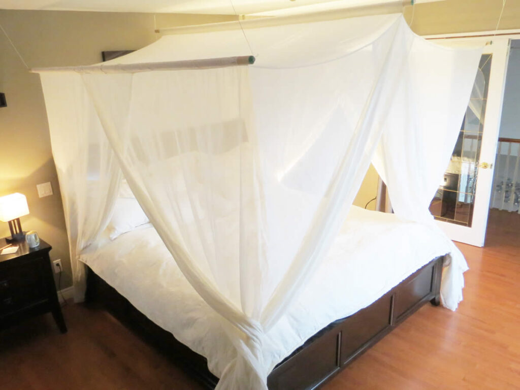 Review of the Swiss Shield Bed Canopy Naturell – Low EMF Light Bulbs